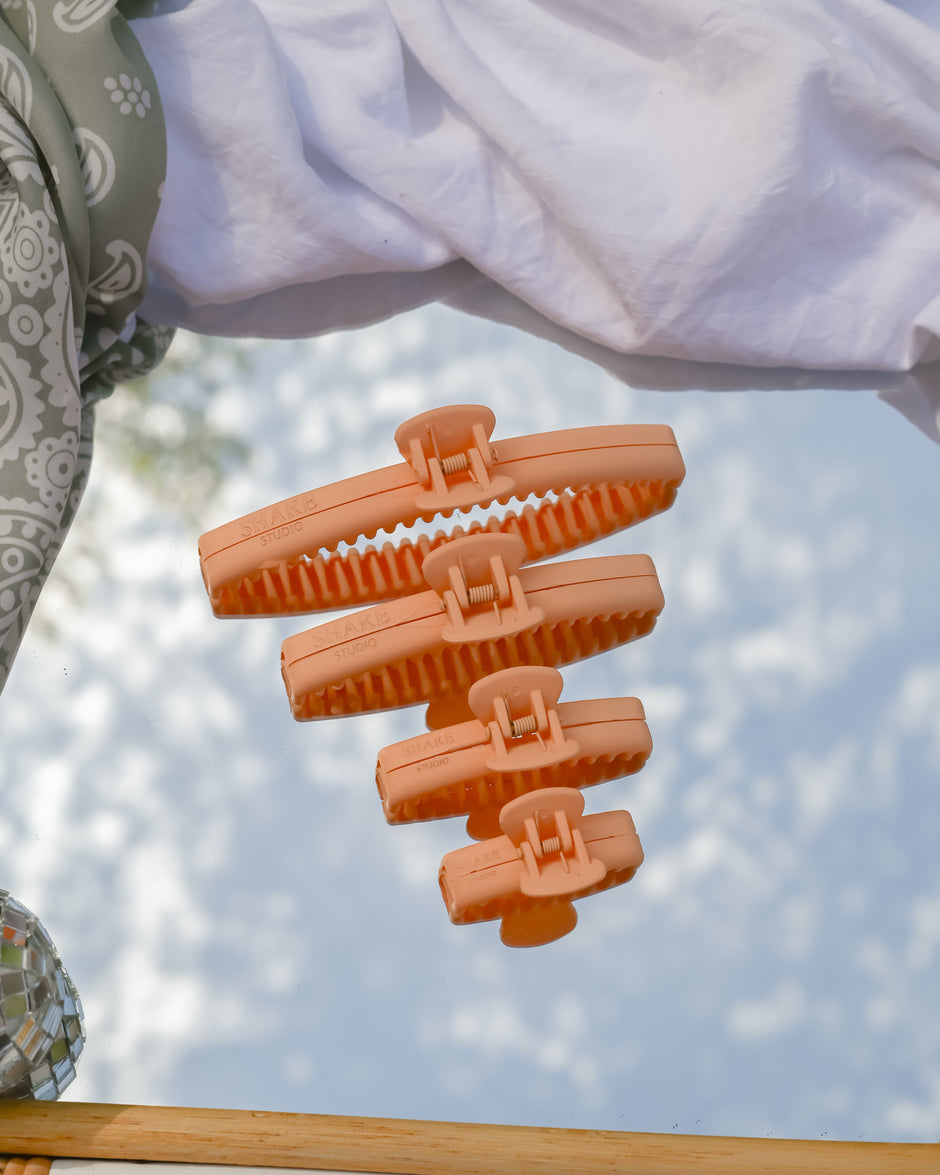 mega hold – Share Studio